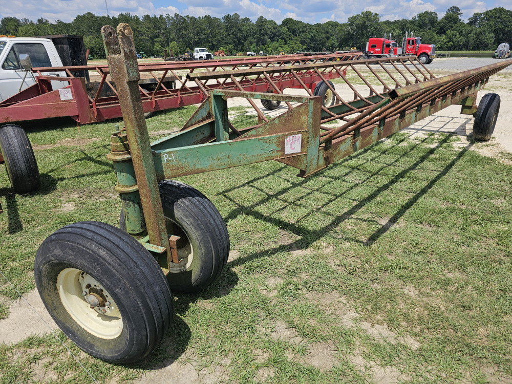 #695 - Super C Hay Carrier | DeMott Auction