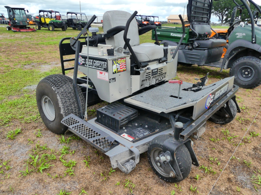 #572 - Dixie Chopper XT3300 Extreme Mower | DeMott Auction