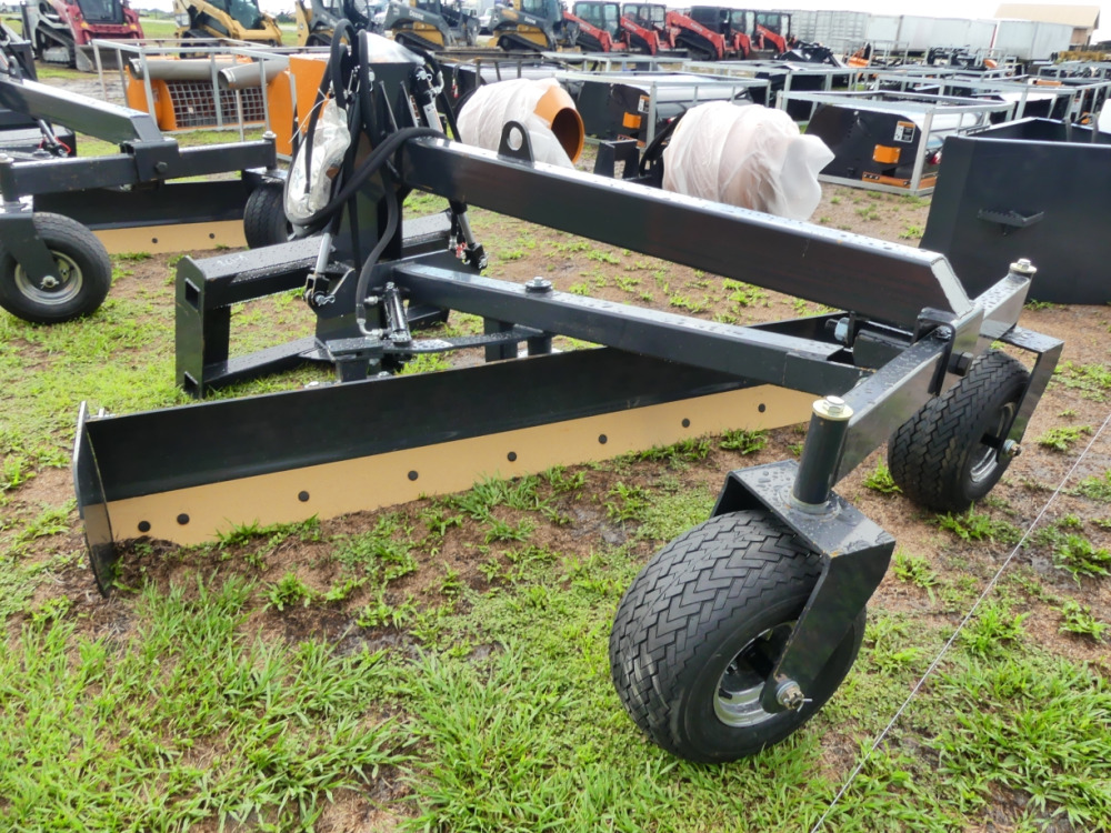 #827 - Landhero Quick Attach Grader | DeMott Auction