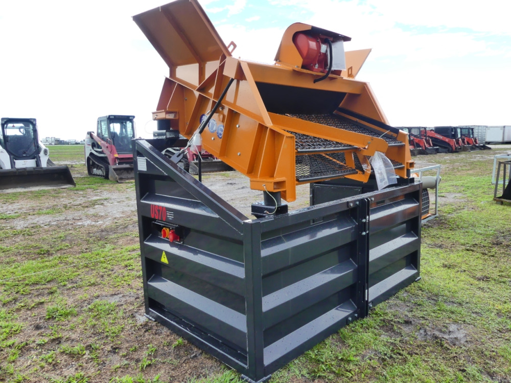 #825 - Paladin Quick Attach MTD Screener | DeMott Auction