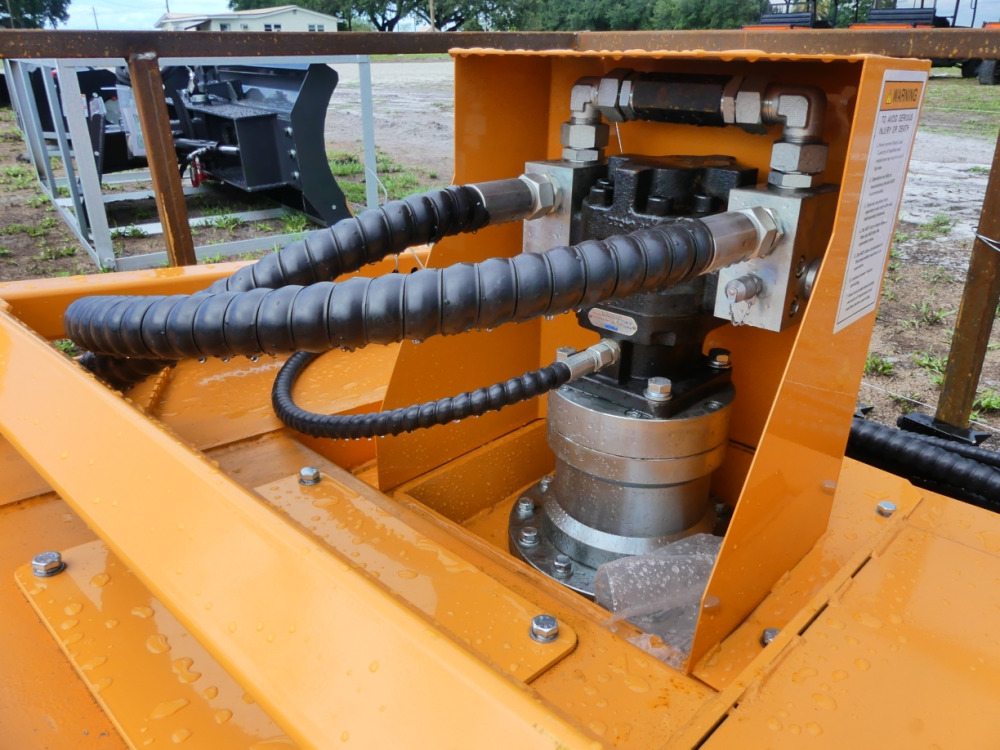 #854 - Wolverine Quick Attach 72" Disc Mulcher | DeMott Auction