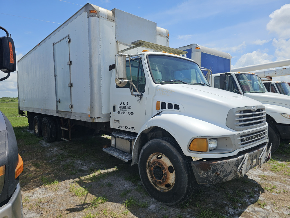 #1009 - 2004 Sterling Acterra | DeMott Auction