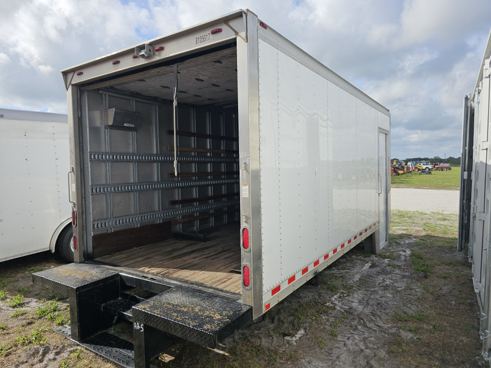 #998 - 2017 Morgan Aluminum Cargo Truck Body | DeMott Auction