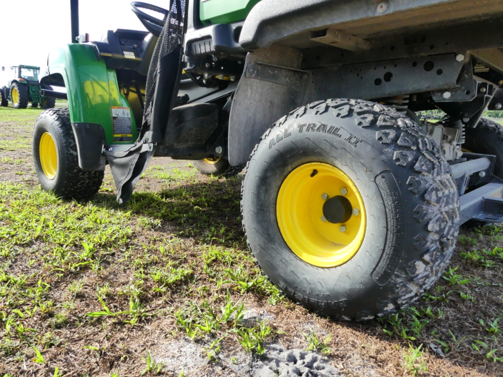 #578 - 2022 John Deere HPX615E Gator | DeMott Auction