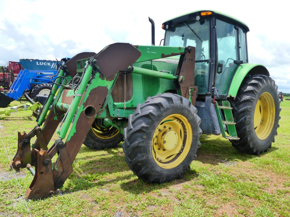 #1097 - John Deere 6715 | DeMott Auction
