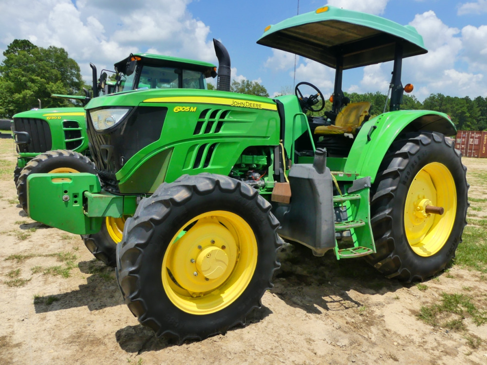#260 - John Deere 6105M | DeMott Auction
