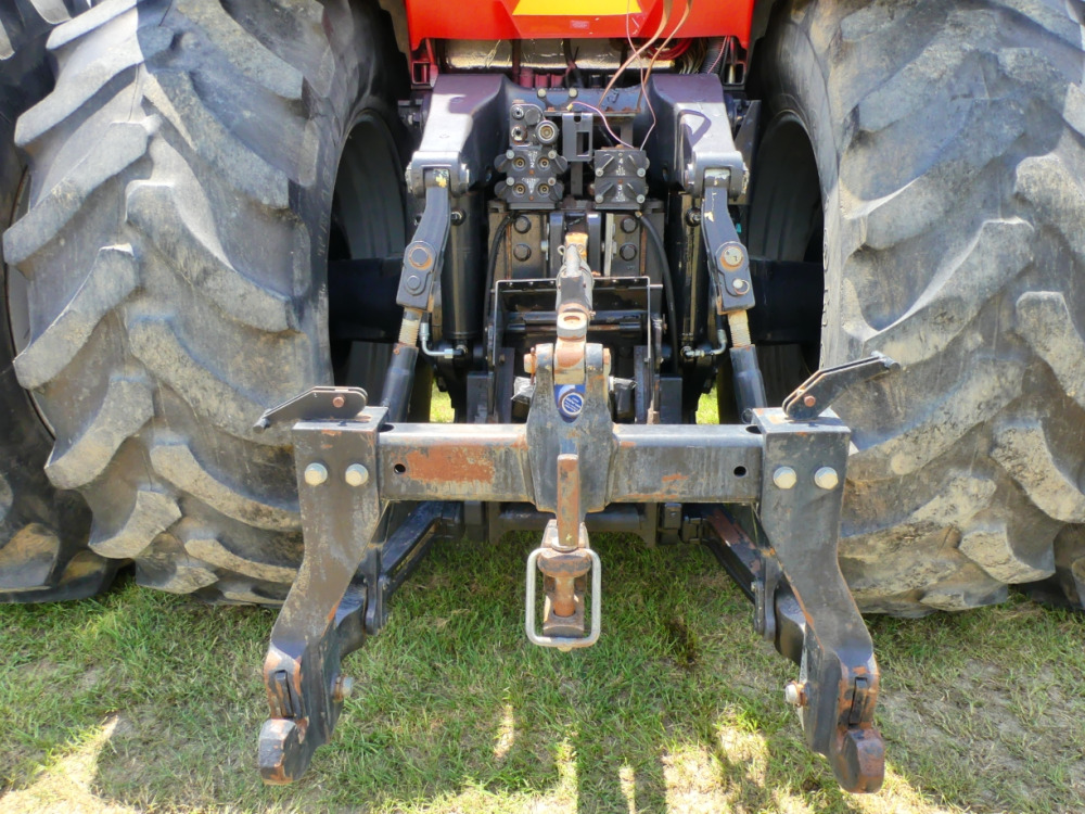 #301 - 2006 Case IH MX305 | DeMott Auction