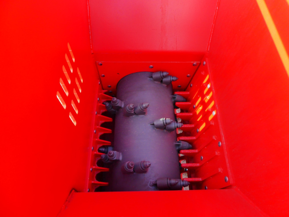 #485 - Raytree RMBC72 Quick Attach Block Crusher | DeMott Auction