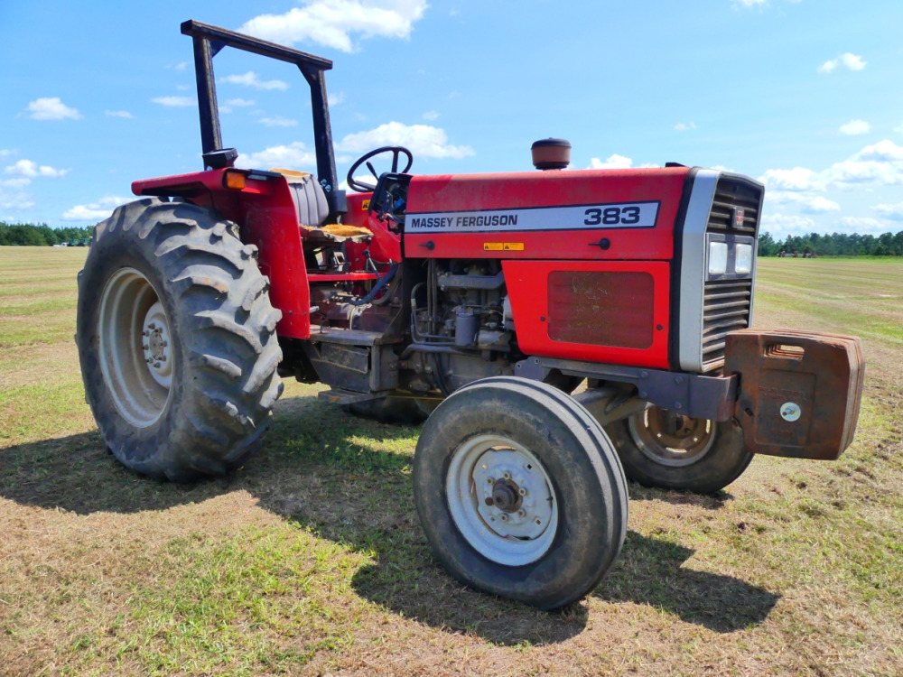 #448 - 1969 Massey Ferguson 383 | DeMott Auction