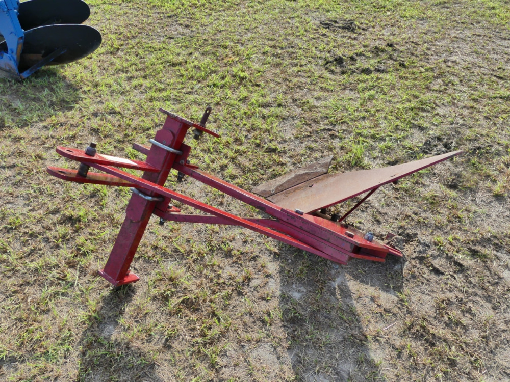 #434 - 3pt Single Row Plow | DeMott Auction