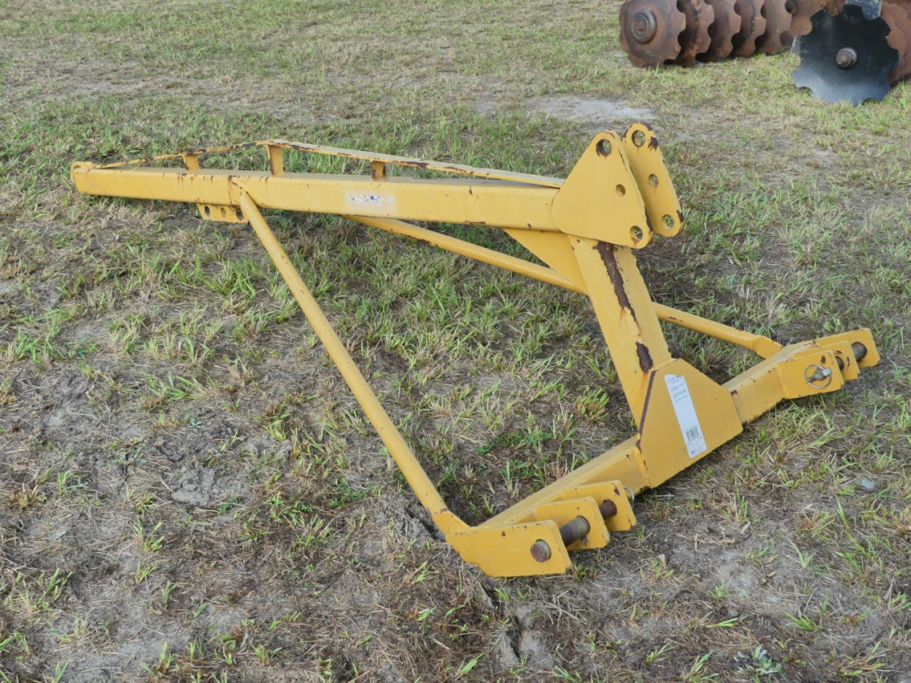 #440 - Tarter 3pt Tree Boom | DeMott Auction