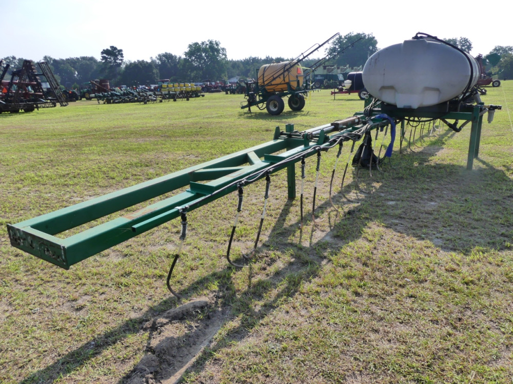 #546 - 3pt 12 Row Nitrogen Rig | DeMott Auction