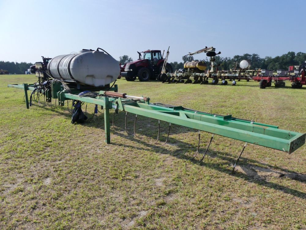 #546 - 3pt 12 Row Nitrogen Rig | DeMott Auction