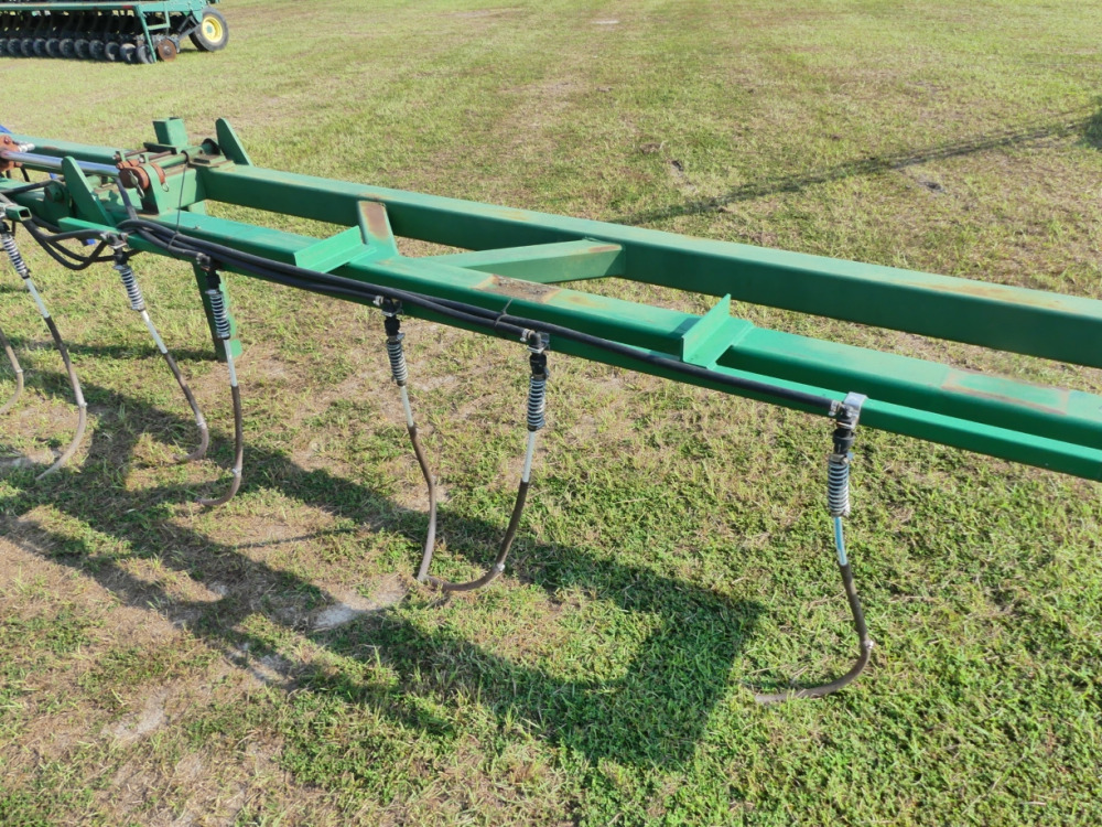 #546 - 3pt 12 Row Nitrogen Rig | DeMott Auction