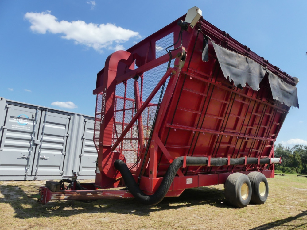 #623 - Shortline Pull Type Boll Buggy | DeMott Auction