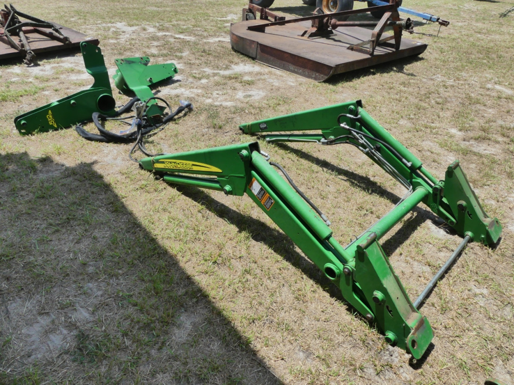 #625A - John Deere 512 Loader | DeMott Auction