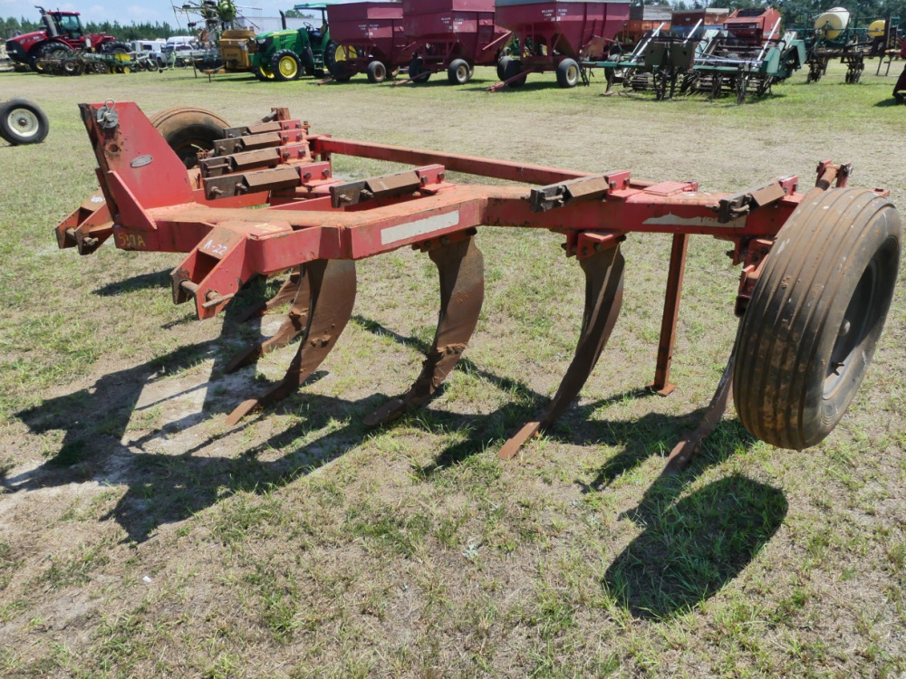 #537A - Tufline V Ripper | DeMott Auction