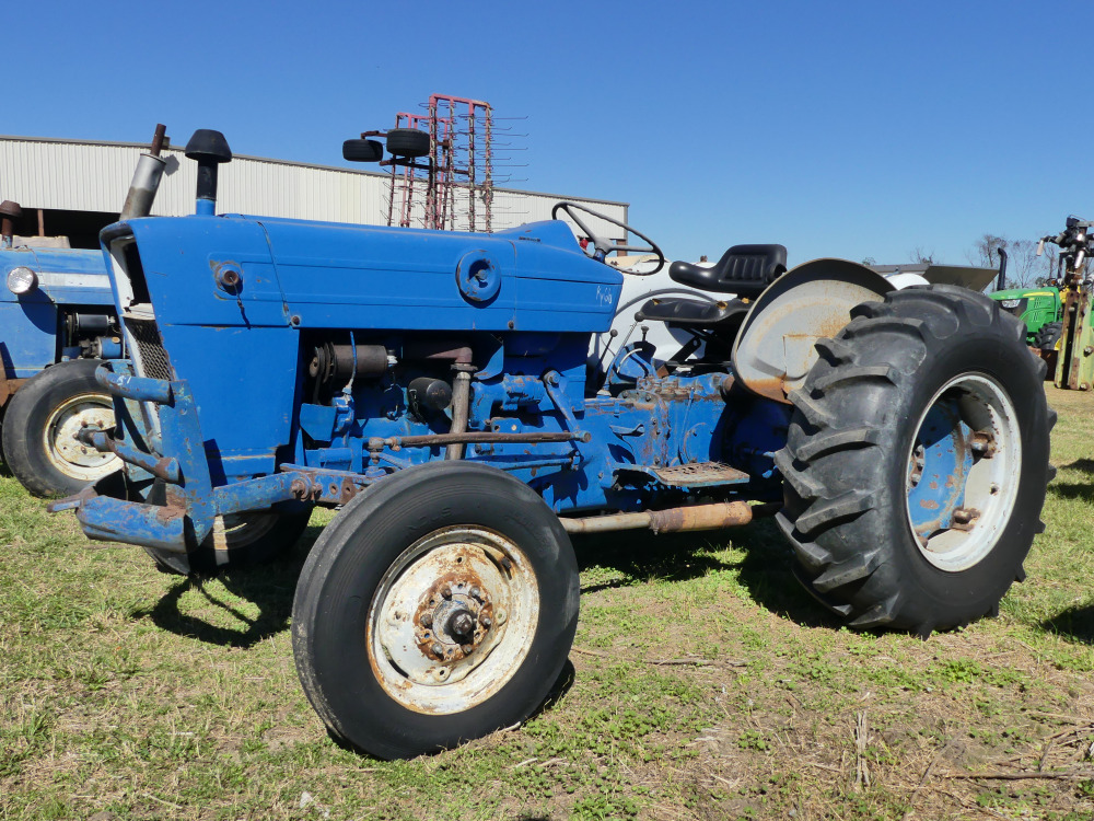 #408 - FORD 3000 | DeMott Auction