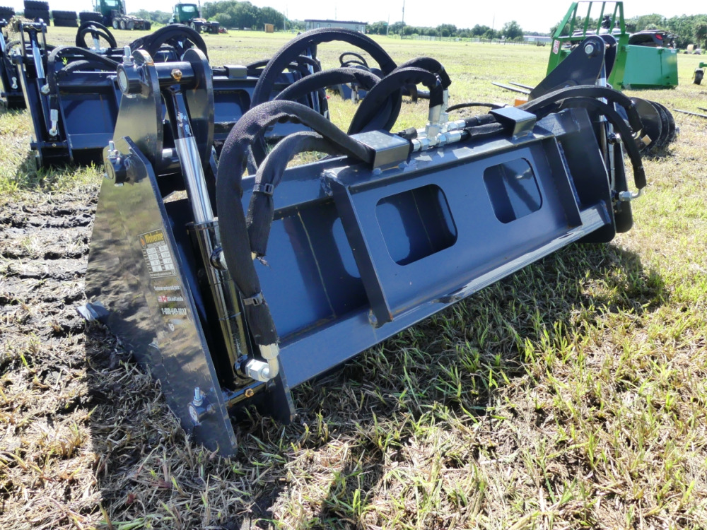 Wolverine 48" Mini Combo Bucket | DeMott Auction