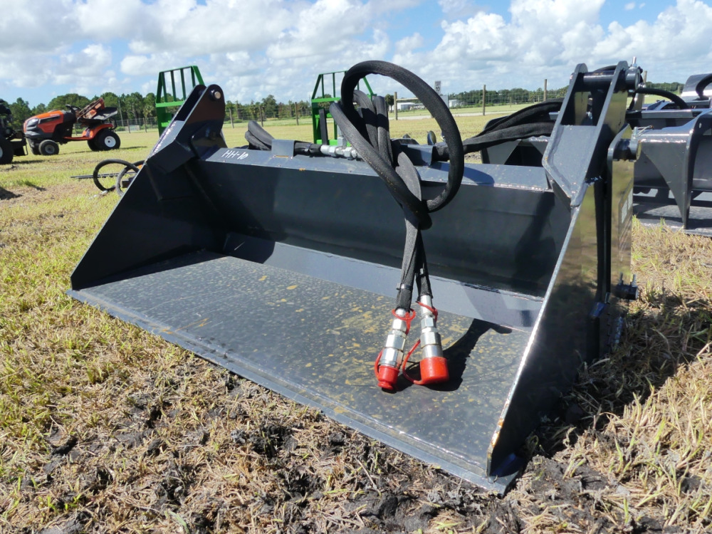 #2107 - Wolverine 48" Mini Combo Bucket | DeMott Auction