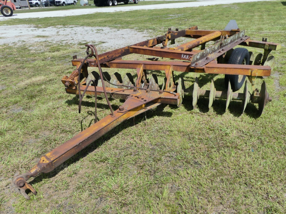 #1320 - Rome 10' Offset Disc | DeMott Auction