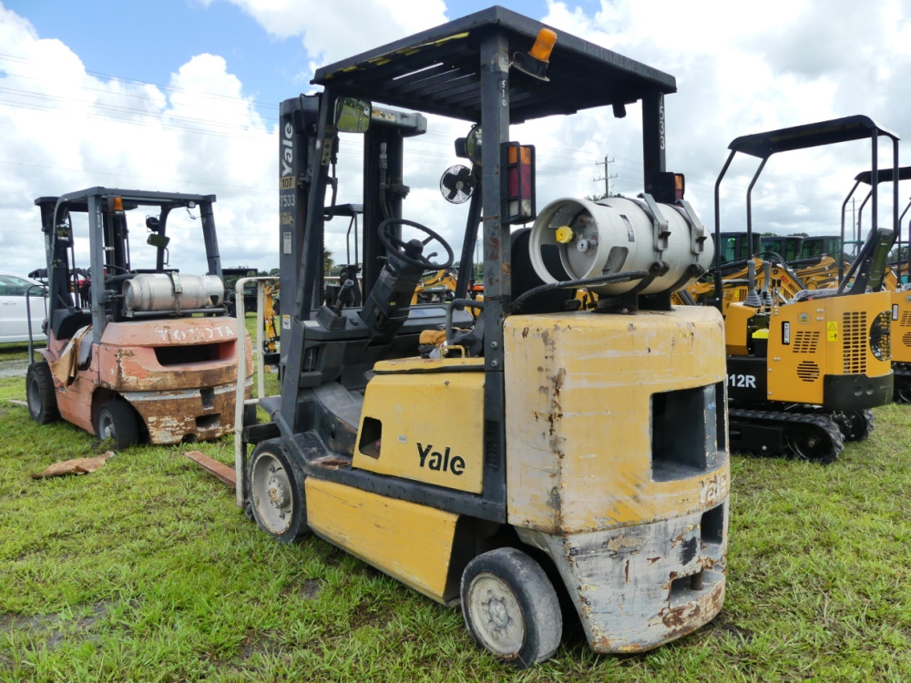 #1078 - Yale GC050 Warehouse Forklift LP | DeMott Auction