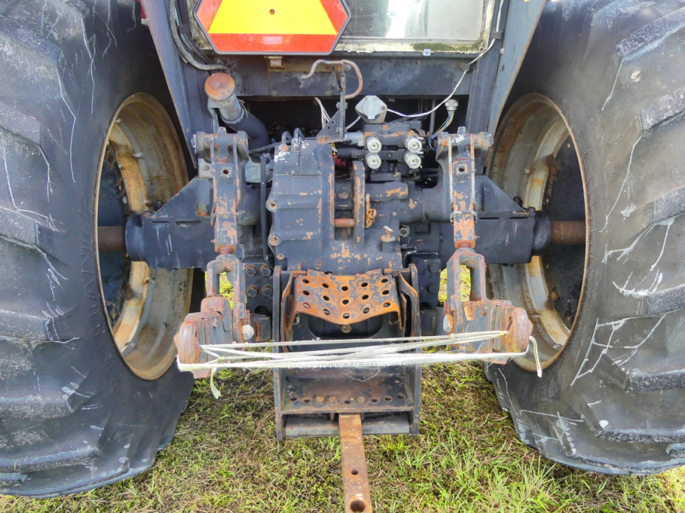 #1324 - Case IH 5140 | DeMott Auction