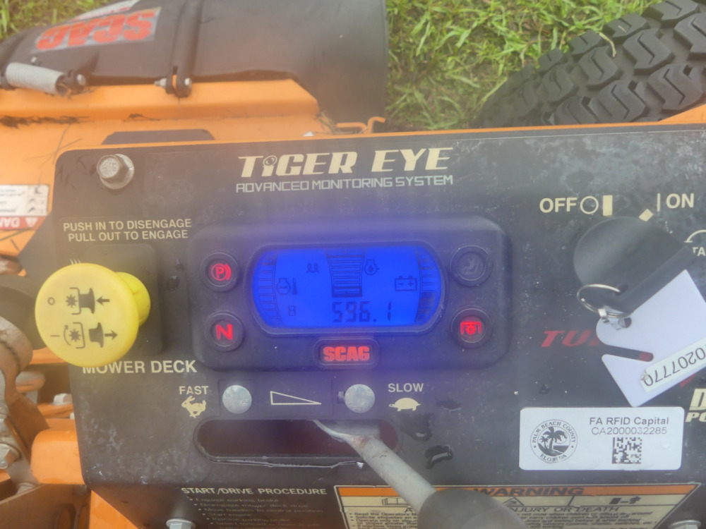 #1043 - Scag Turf Tiger II | DeMott Auction