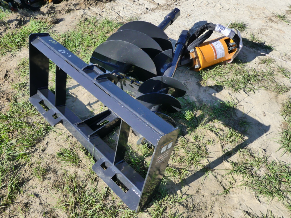 #494 - Wolverine ADB-13-1218R Quick Attach Auger w/ 2 Bits | DeMott Auction