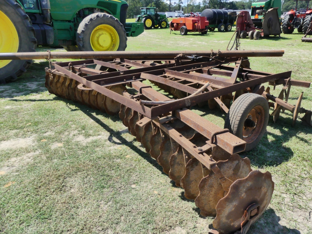 #371 - Pull Type 12' Disc Harrow | DeMott Auction