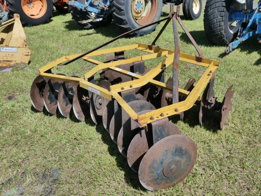 #1177 - King Cutter 3pt 5' Disc | DeMott Auction