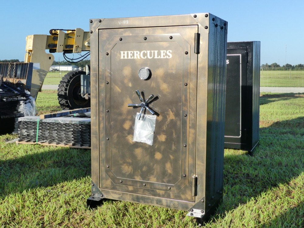 Hercules Large Safe | DeMott Auction