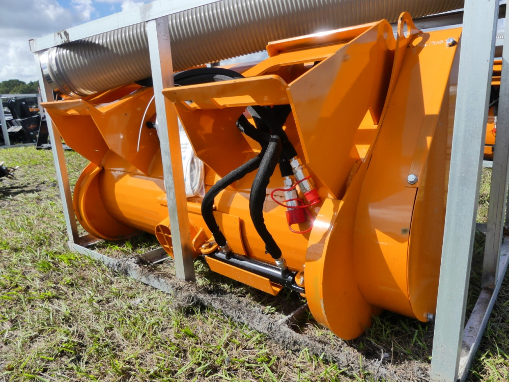 #2407 - Land Honor DCM-11-250G Quick Attach Concrete Mixer | DeMott Auction