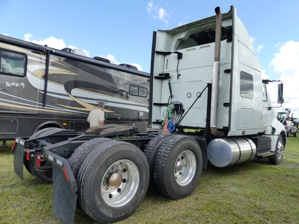 #1338 - 2015 International Pro Star | DeMott Auction