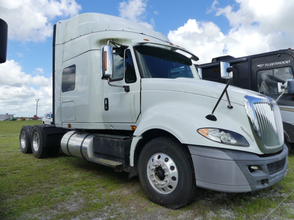 #1338 - 2015 International Pro Star | DeMott Auction