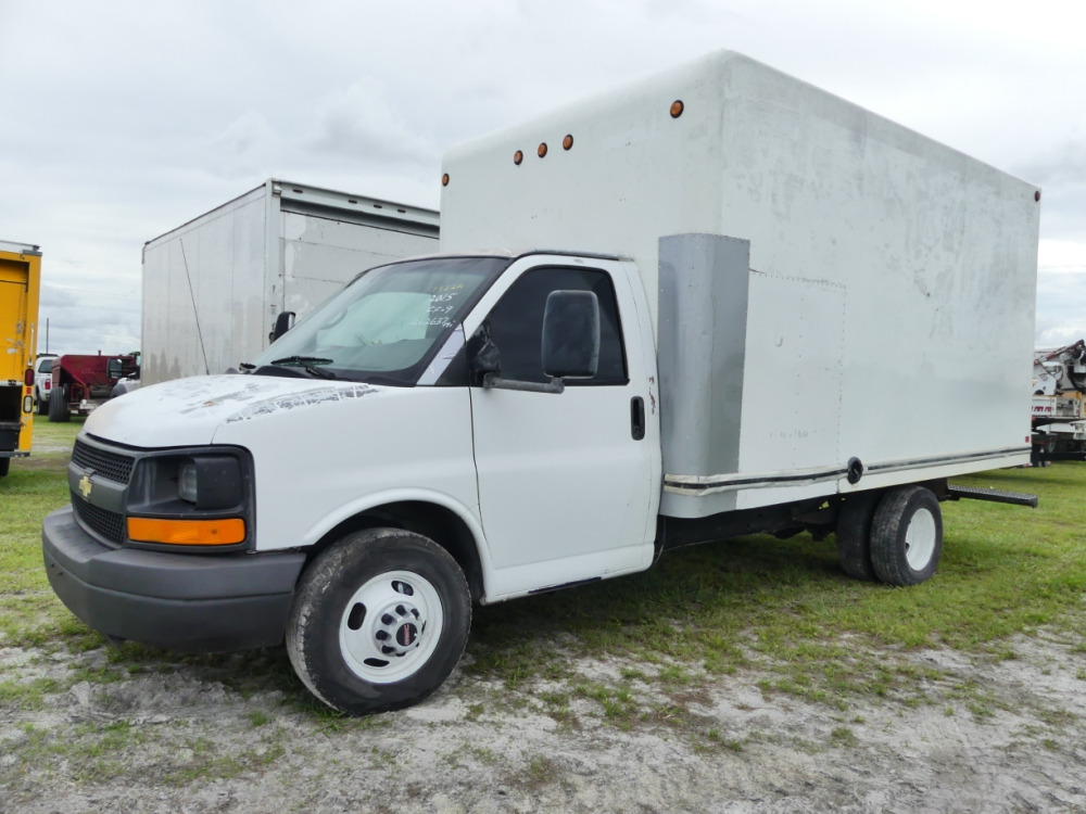 #1322A - 2015 Chevrolet Van | DeMott Auction