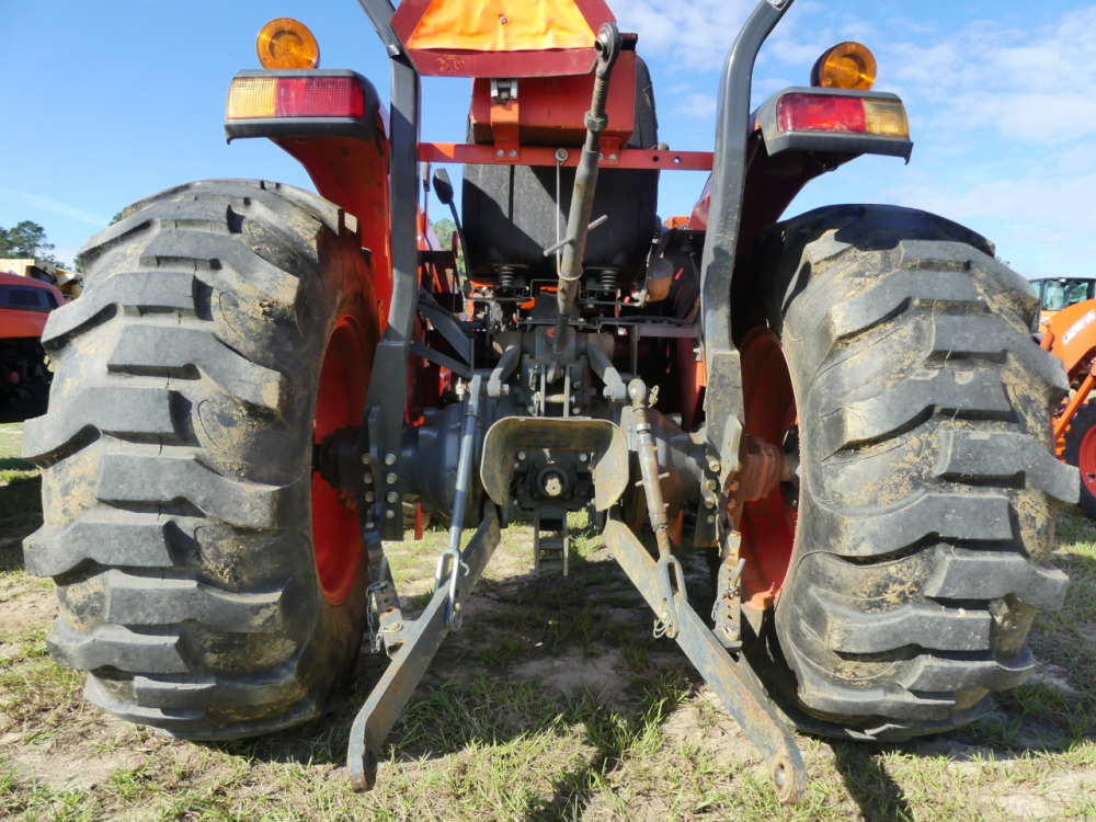 #272 - 2016 Kubota L4701 | DeMott Auction