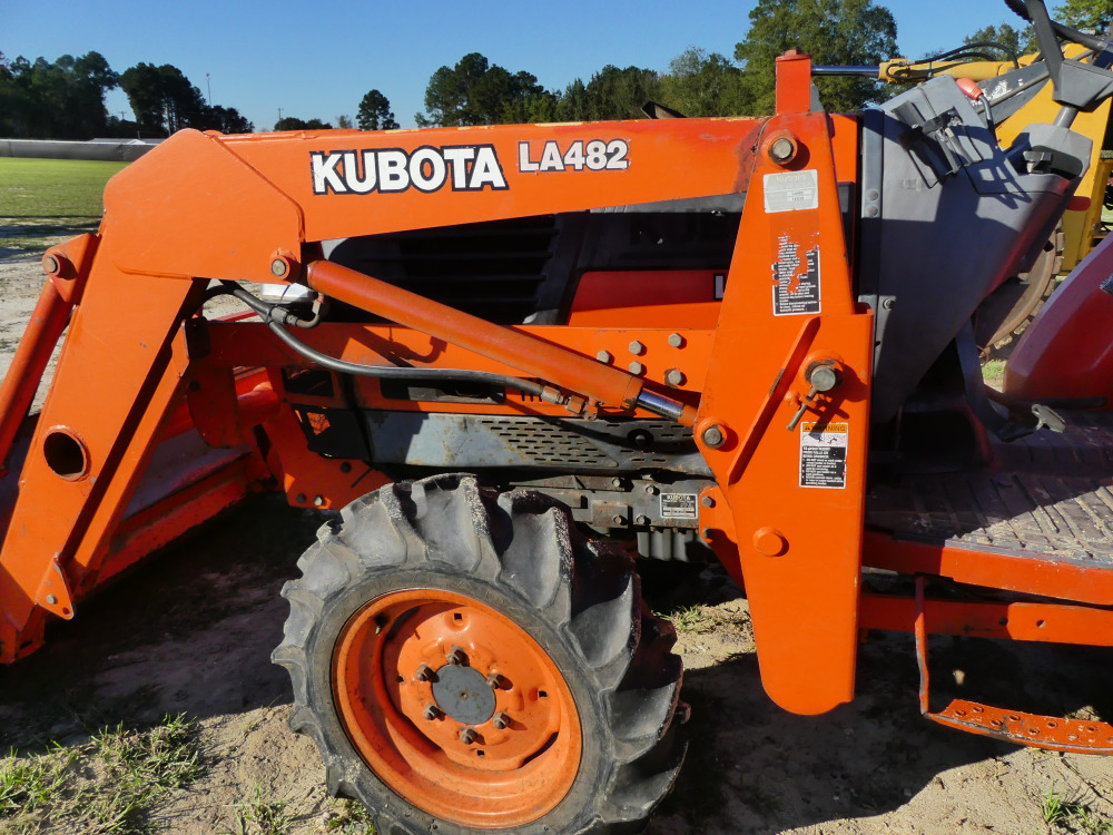 #259 - Kubota L3010 | DeMott Auction