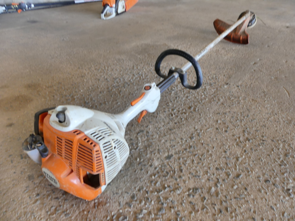 #277 - STIHL FS 56RC TRIMMER | DeMott Auction