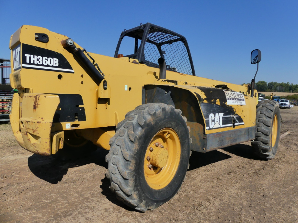 #604 - CATERPILLAR TH360B | DeMott Auction