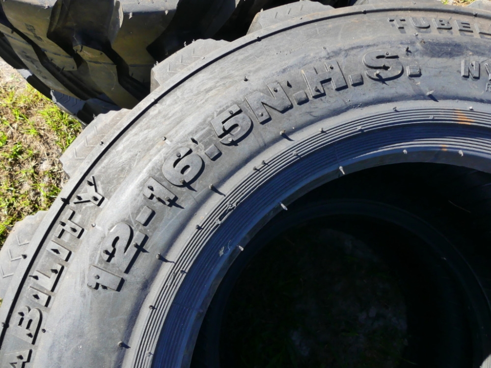 #477 - 12-16.5 TIRES | DeMott Auction