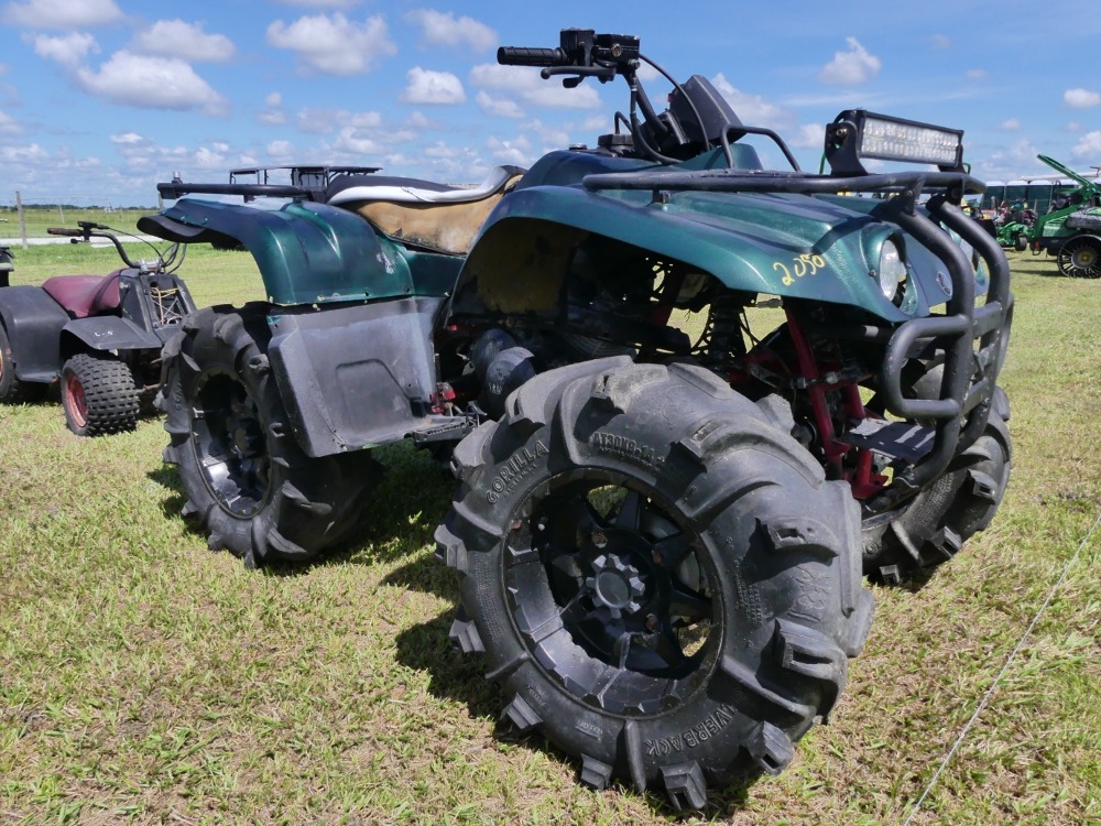 #2050 - Yamaha 4-Wheeler | DeMott Auction