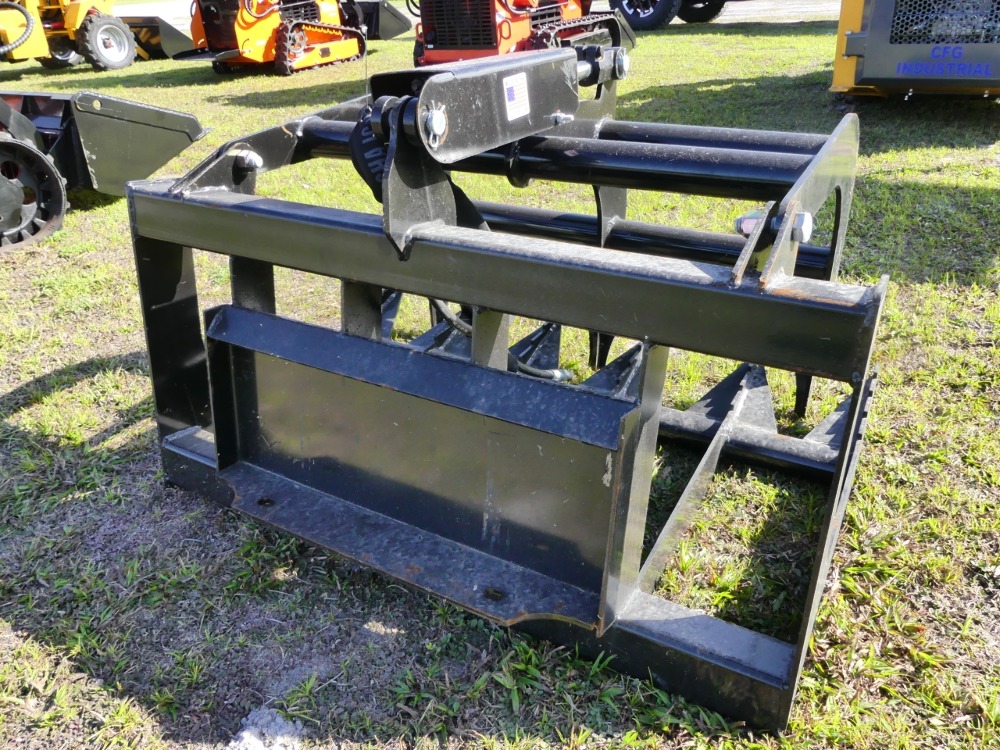 #1112A - JMR Quick Attach Mini Grapple | DeMott Auction