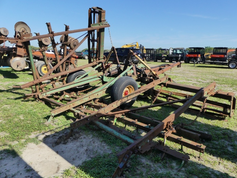 #2223 - John Deere PT 6 Row Do All | DeMott Auction