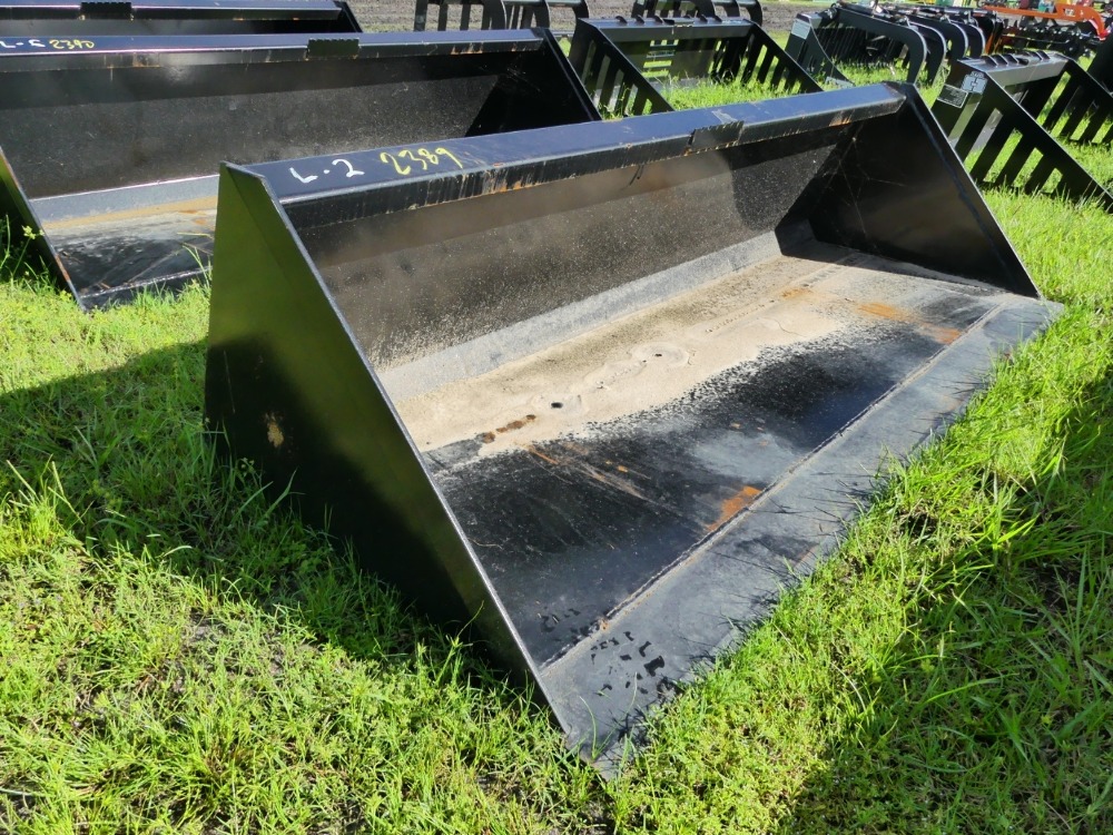 #2389 - Swict 78" Bucket | DeMott Auction
