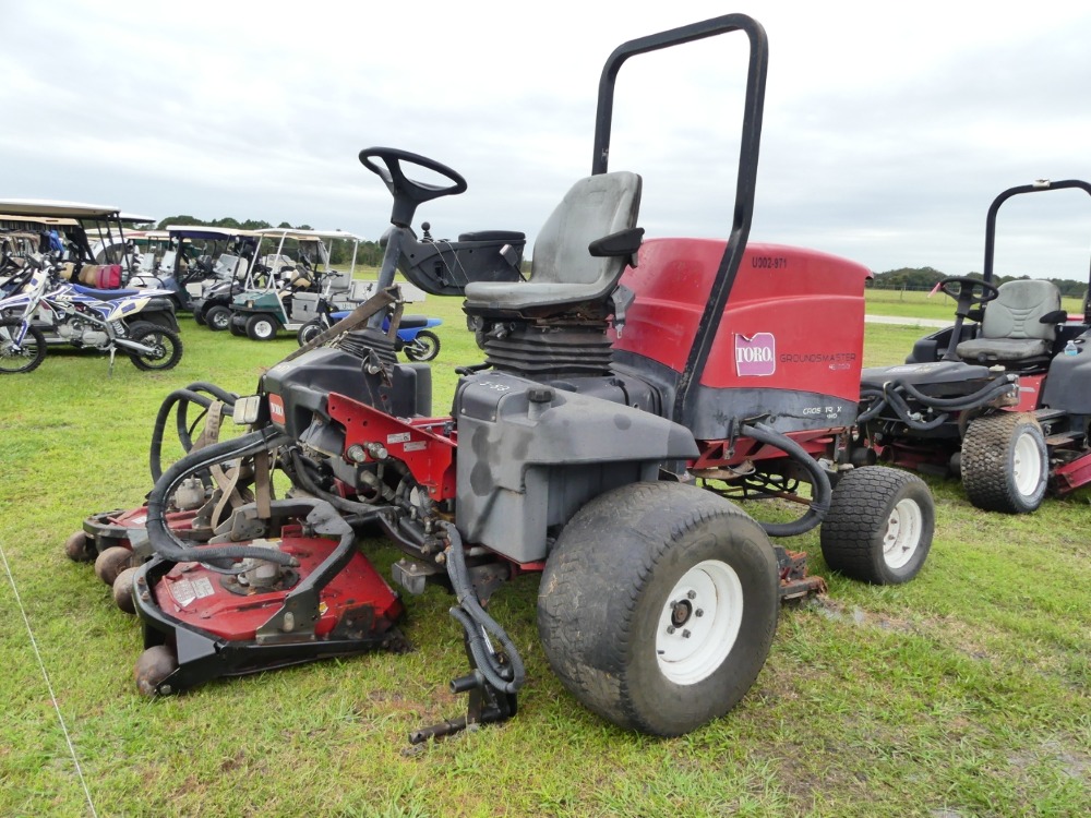 #2037 - Toro Groundmaster 4300D Front Deck Mower | DeMott Auction