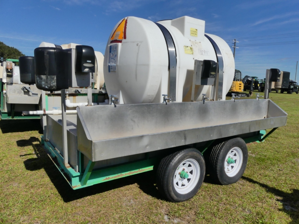 #594 - FIELD WASH STATION | DeMott Auction