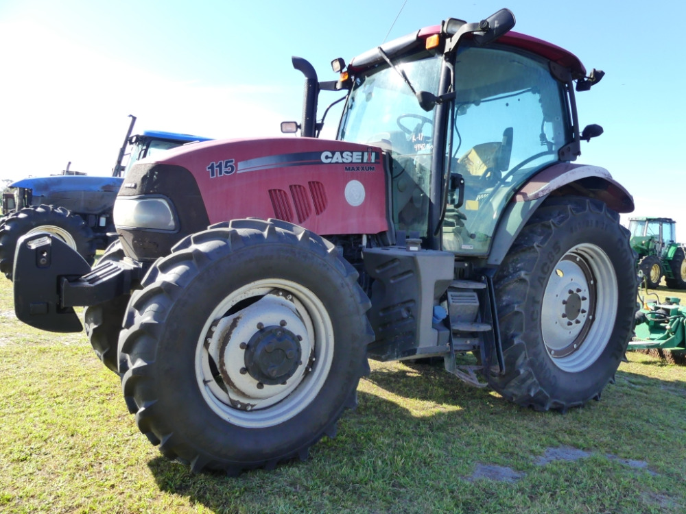 #758 - 2015 CASE IH 115 MAXXUM | DeMott Auction