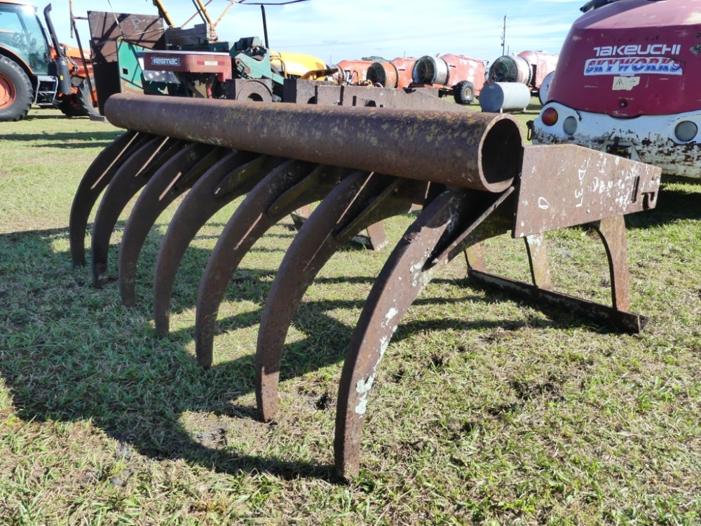 #731 - PEMBERTON STAKING RAKE | DeMott Auction
