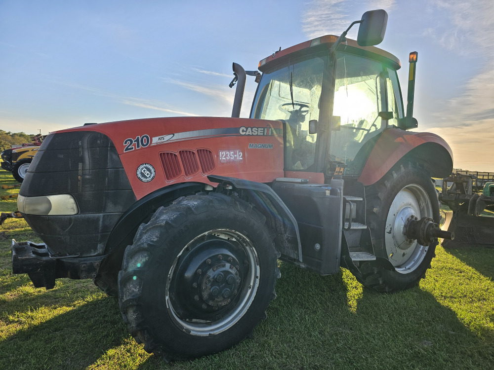 #837 - 2012 CASE IH 210 MAGNUM | DeMott Auction